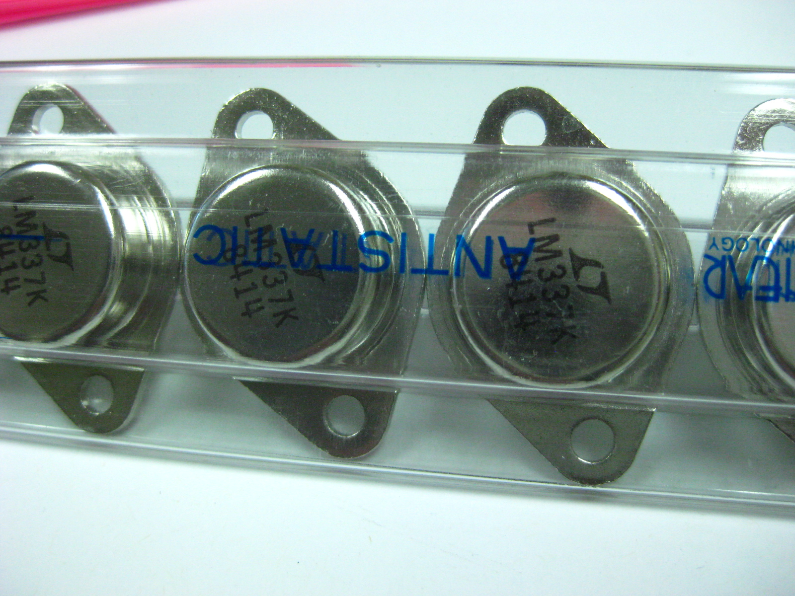 LM337K | TRANSISTOR | Freelance Electronics